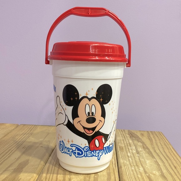 Disney | Kitchen | Vintage Walt Disney World Mickey Mouse Magic Kingdom ...